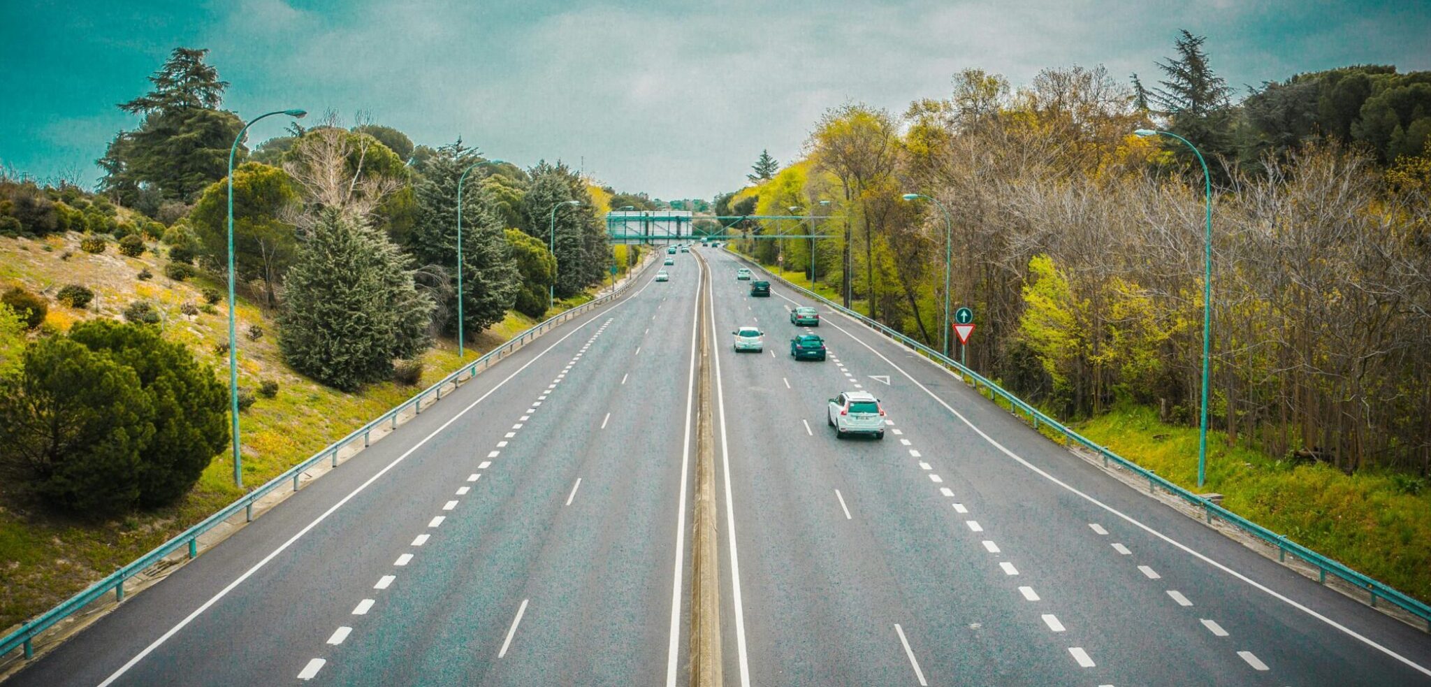 Benefits of Having a Class 2 Licence in the UK - Commercial Transport ...